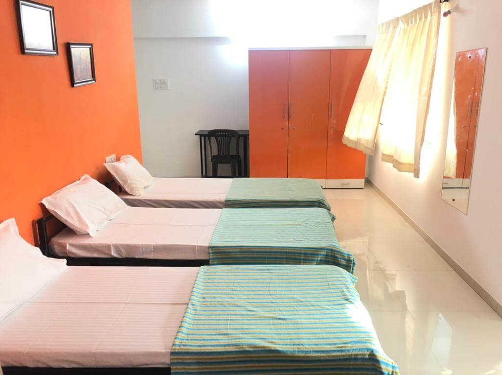 Pg for Boys & Girls, Hostels in Bhandarkar Road, Pune - 8760180