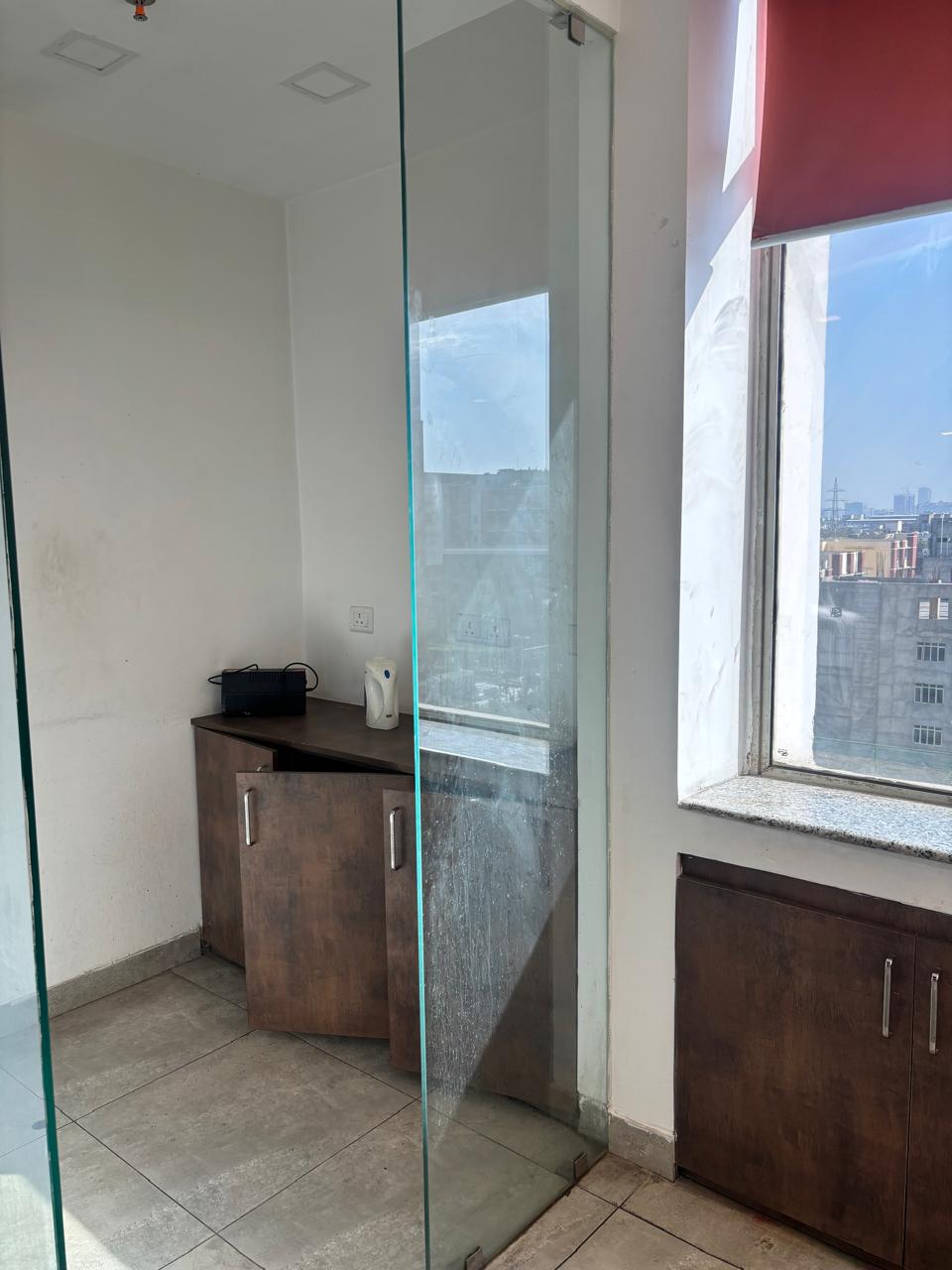 Rental Commercial Office Space 1160 Sq.Ft. in Grandslam IThum, Sector ...