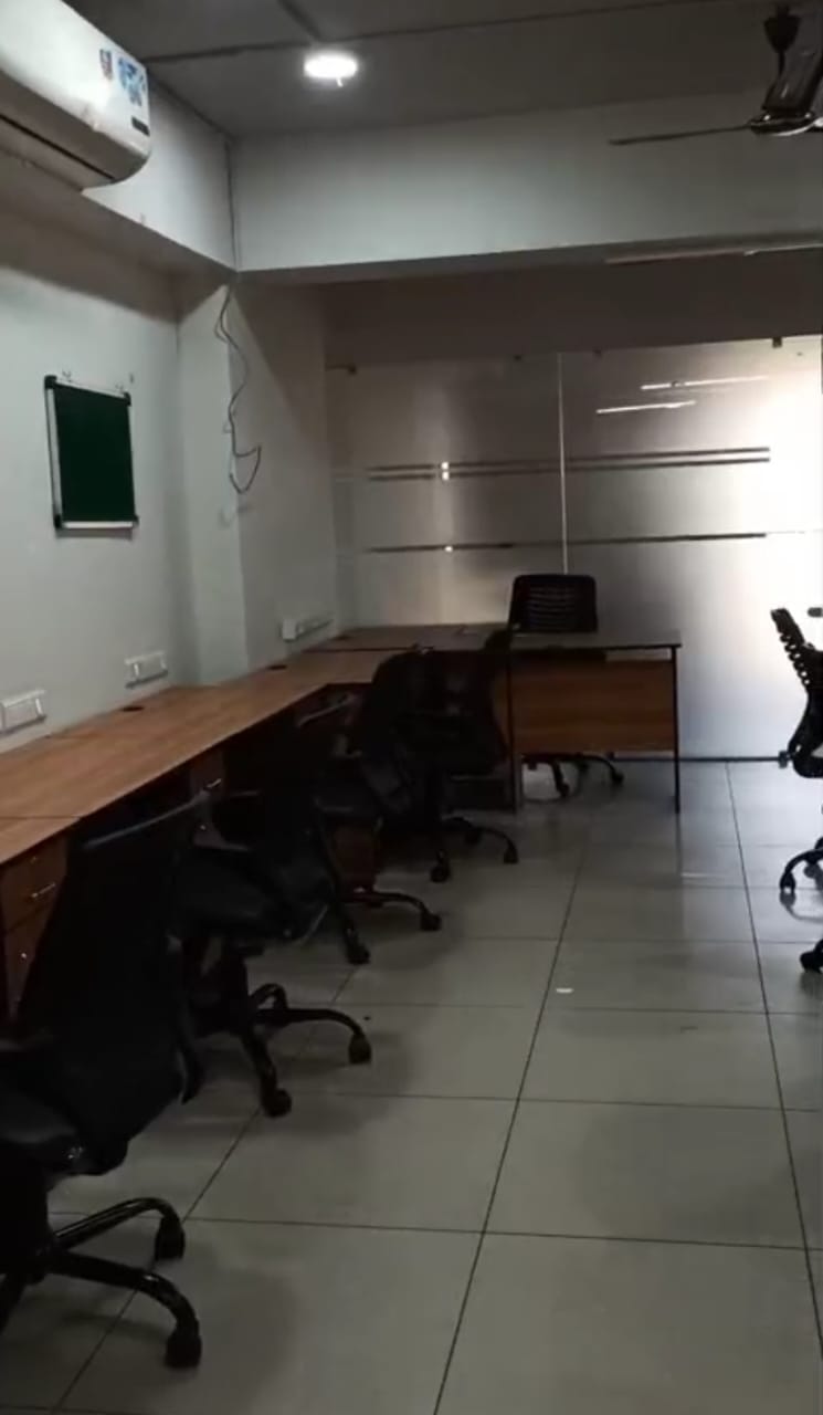 Rental Commercial Office Space 1871 Sq.Ft. in Shilp Epitome, Bodakdev ...