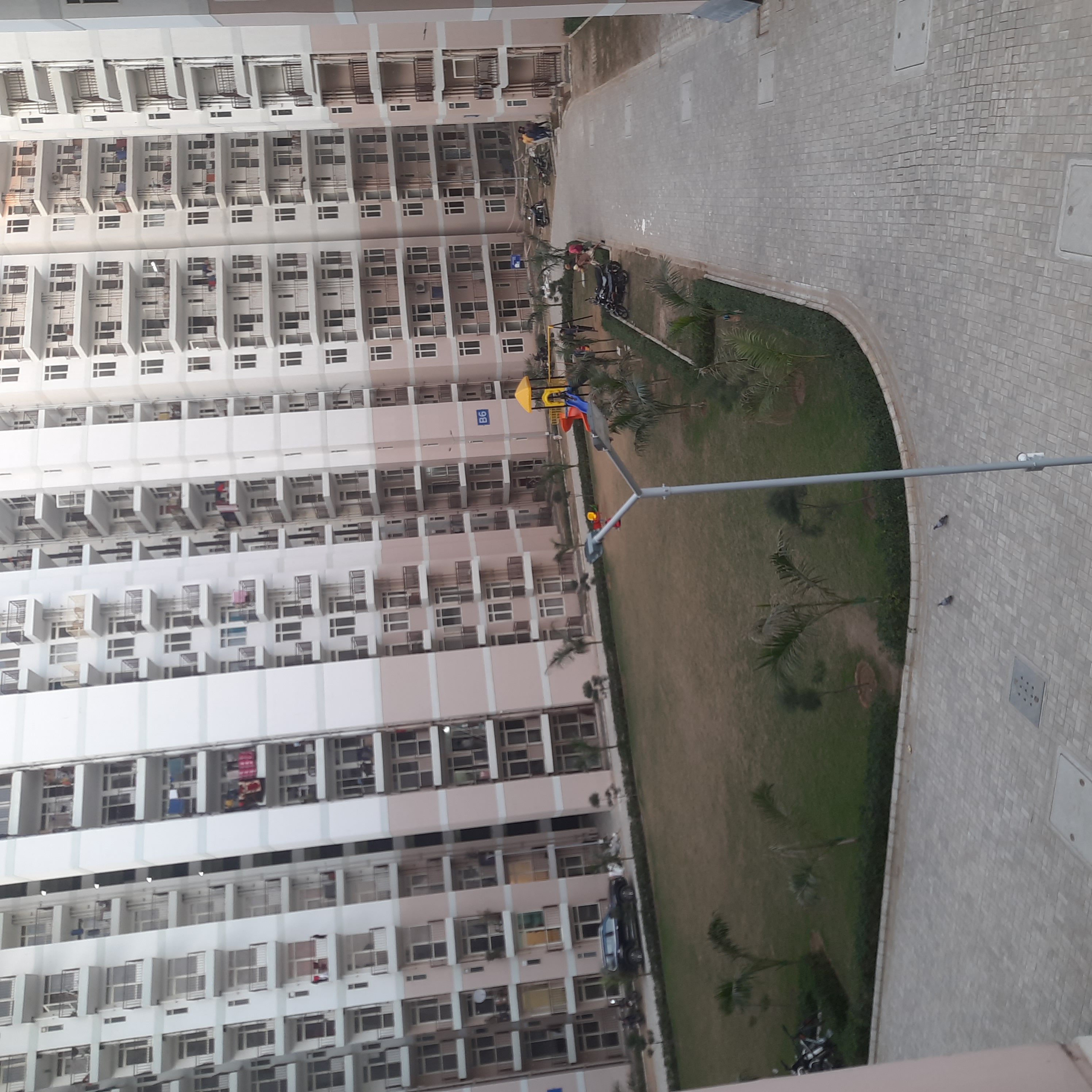 Resale 2 Bedroom 682 Sq.Ft. Apartment in Suncity Avenue 76, Sector 76 ...