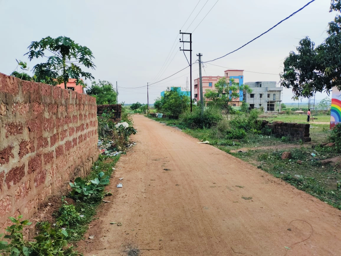 Resale 1406 Sq.Ft. Plot in Patrapada Bhubaneswar - 8925748
