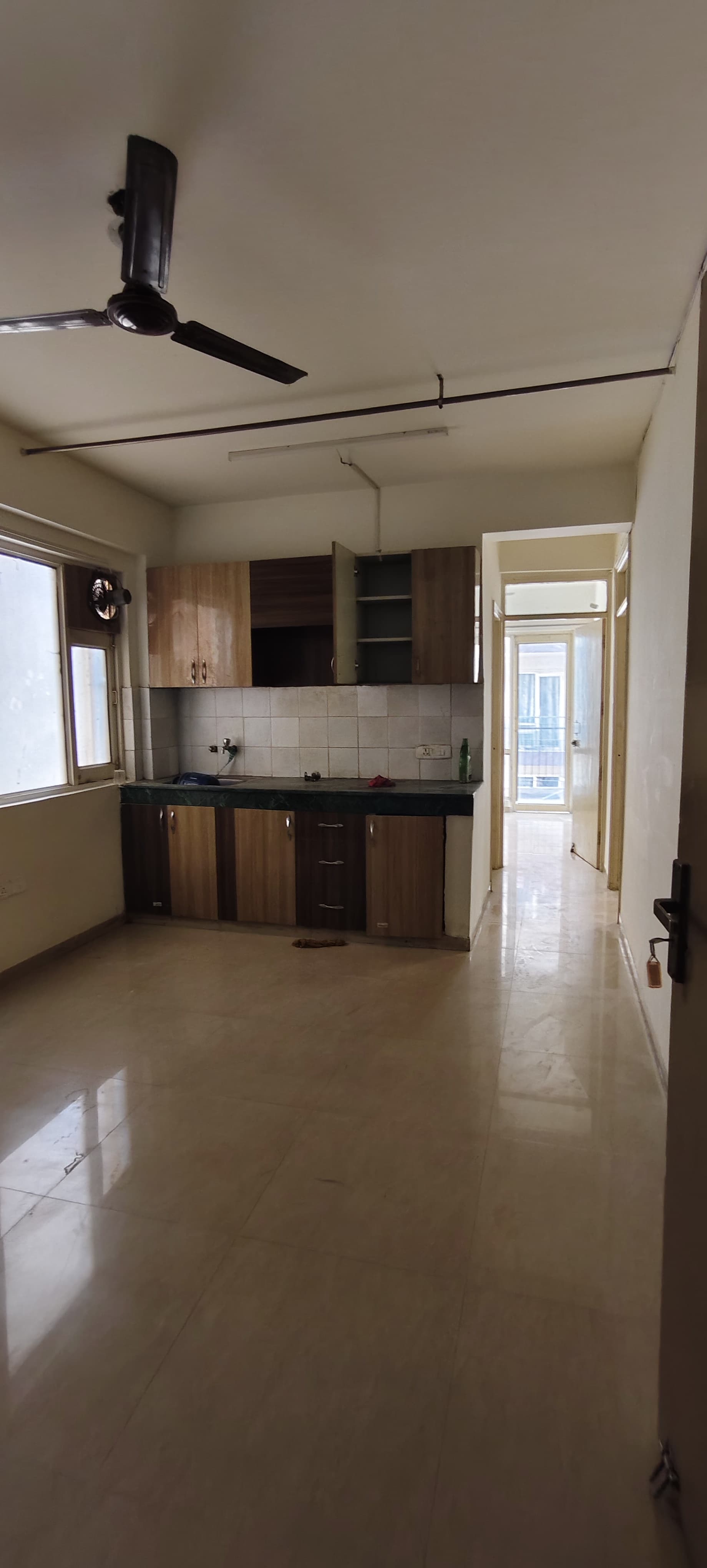 Resale 2 Bedroom 574 Sq.Ft. Apartment in ROF Aalayas, Sector 102 ...