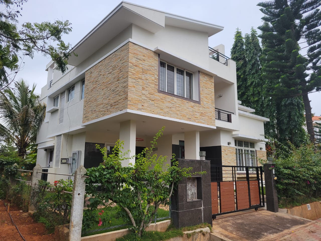 Rental 4 Bedroom 3780 Sq.Ft. Villa in Swiss Towns, Devanahalli ...