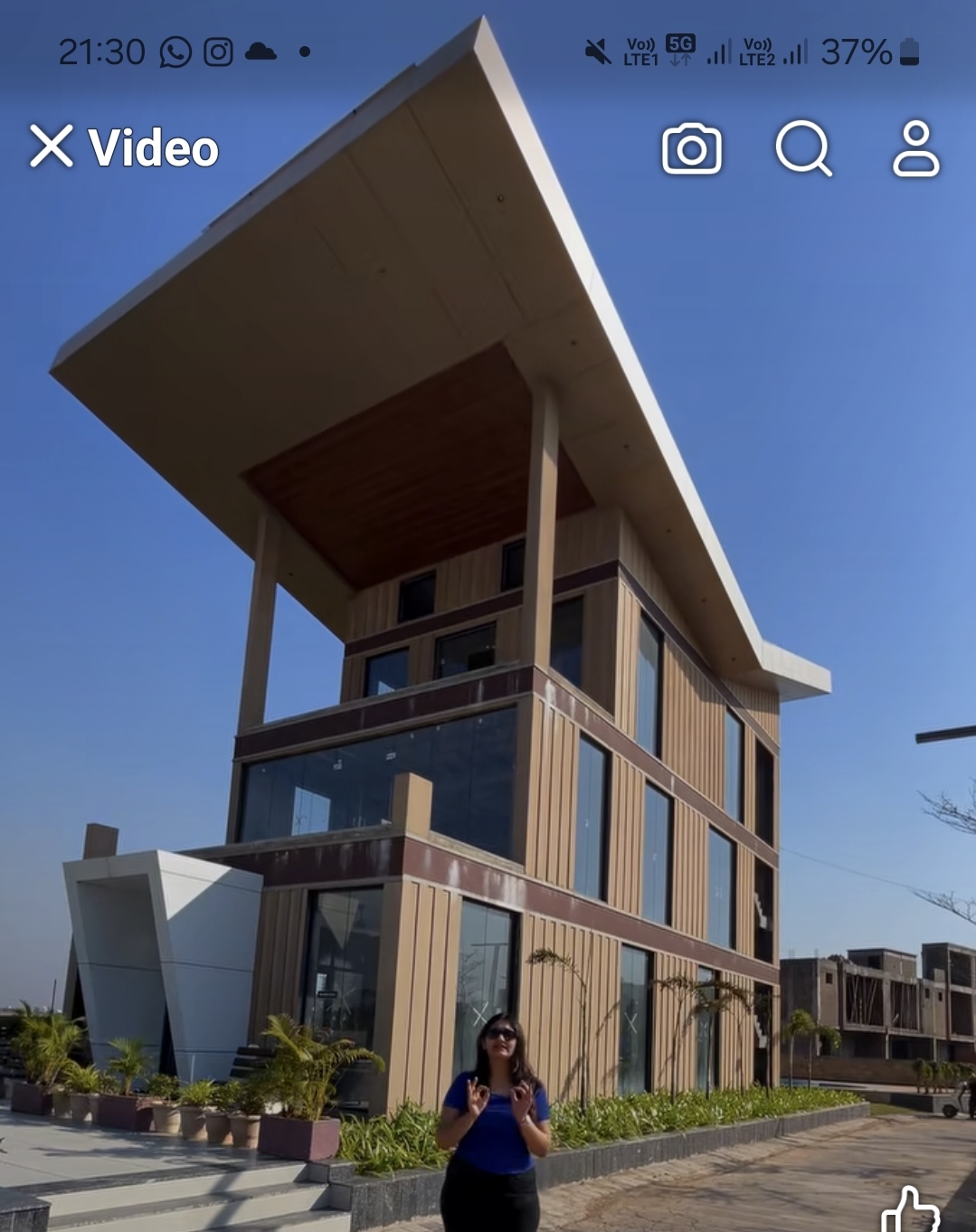 Resale 4 Bedroom 4000 Sq.Ft. Villa in Vesu Surat - 9161082