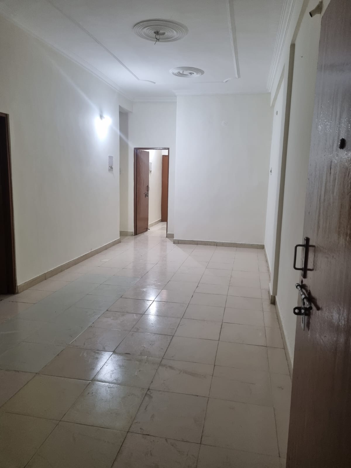 Resale 3 Bedroom 899 Sq.Ft. Apartment in Indrapuri C Sector Bhopal ...