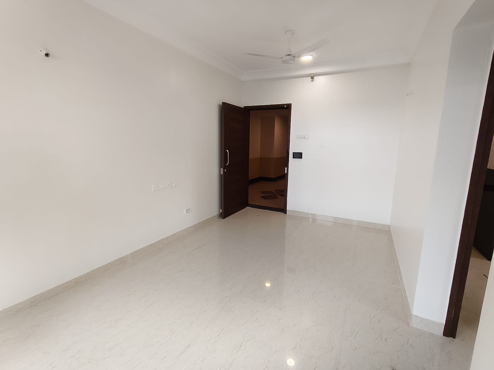 Rental 1 Bedroom 690 Sq.Ft. Apartment in K Raheja Raheja Residency ...