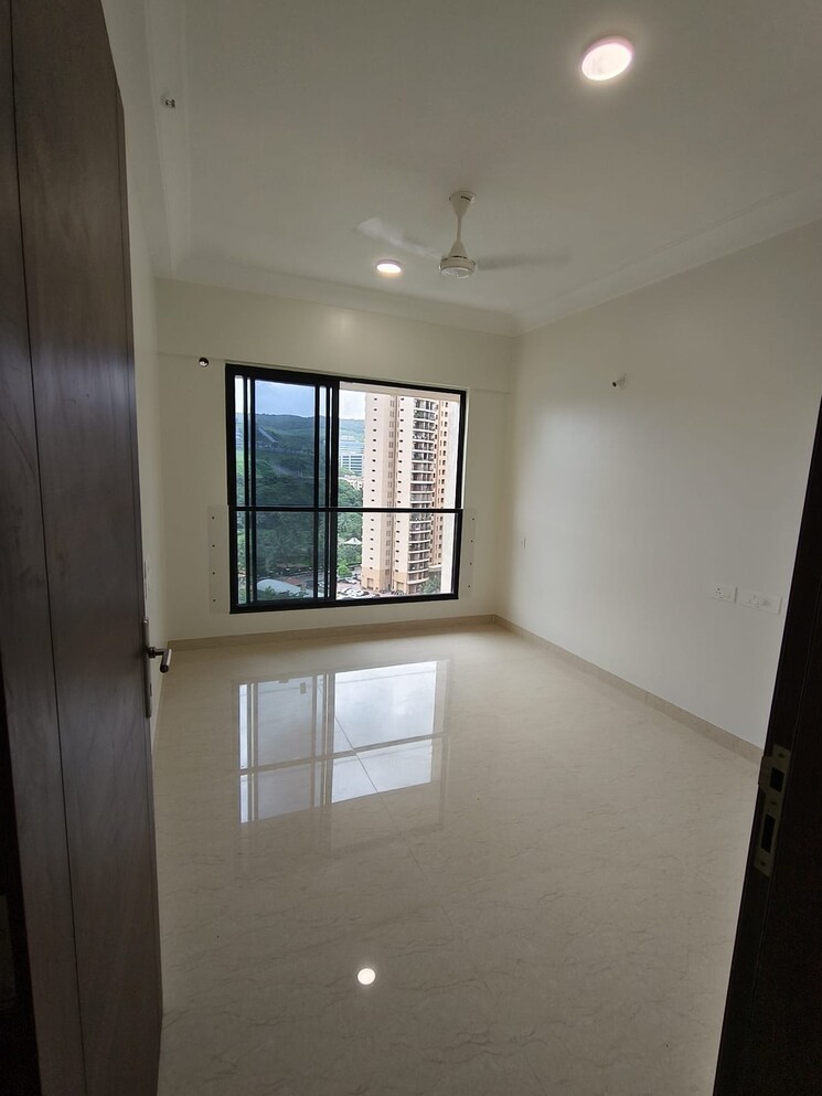 Rental 1 Bedroom 690 Sq.Ft. Apartment in K Raheja Raheja Residency ...