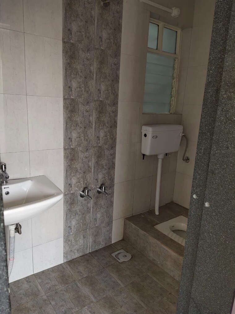 Resale 2 Bedroom 624 Sq.Ft. Apartment in Paranjape Azure, Tathawade ...
