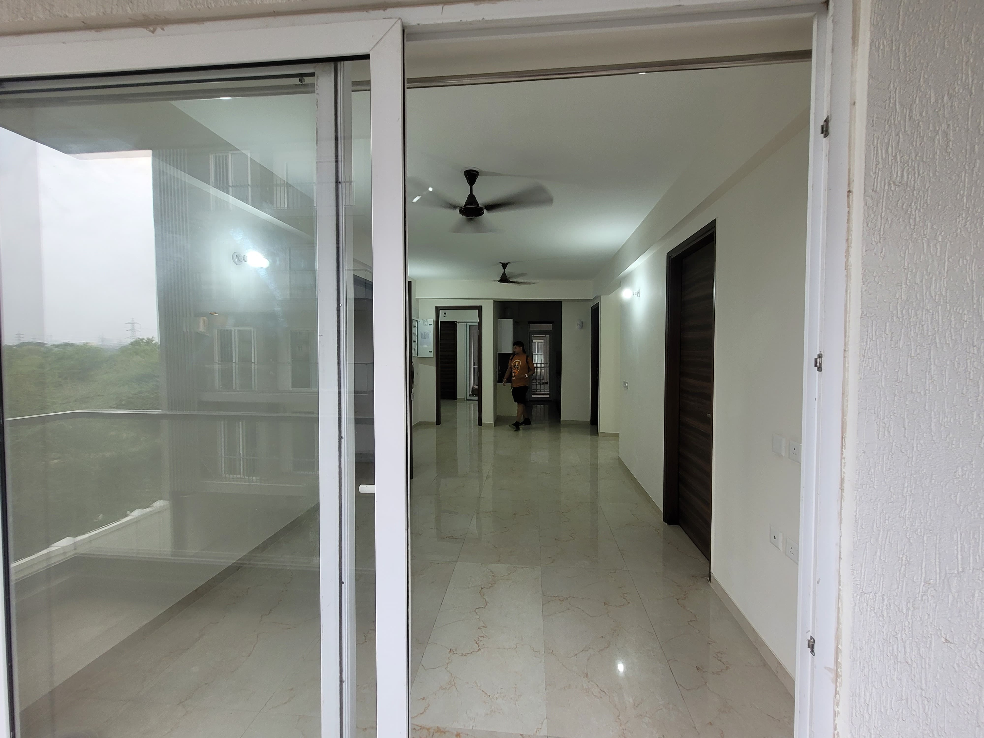Rental 2.5 Bedroom 1150 Sq.Ft. Apartment in Smart World Gems, Sector 89 ...