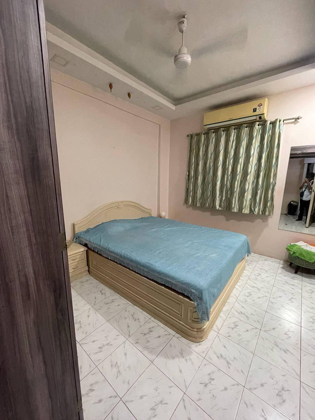 Call Me Pg for Boys & Girls, Hostels in Colaba, Mumbai - 9280562