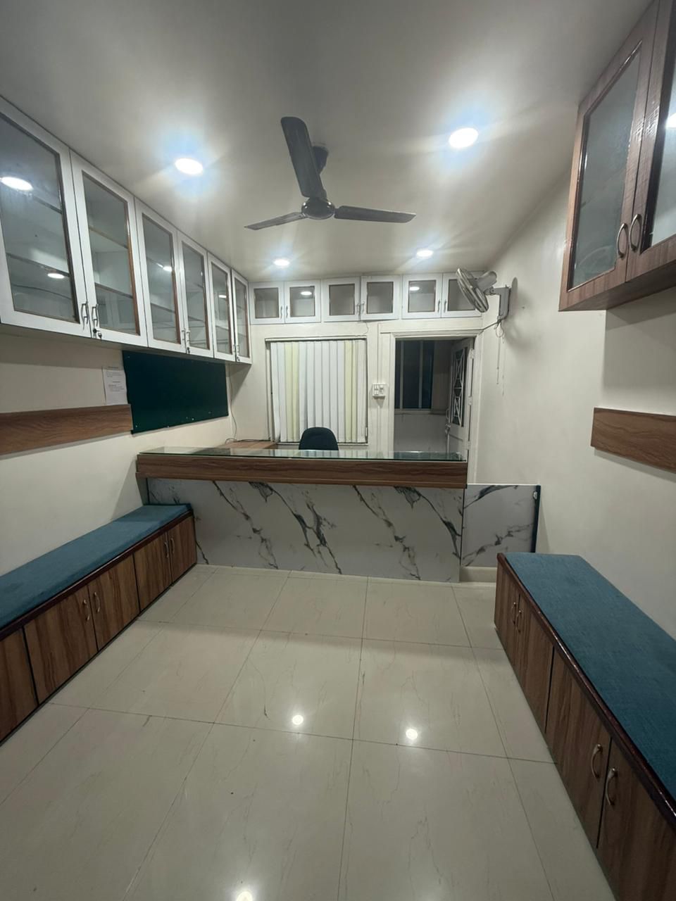 Rental Commercial Office Space 600 Sq.Ft. in Yash Apartments Model ...