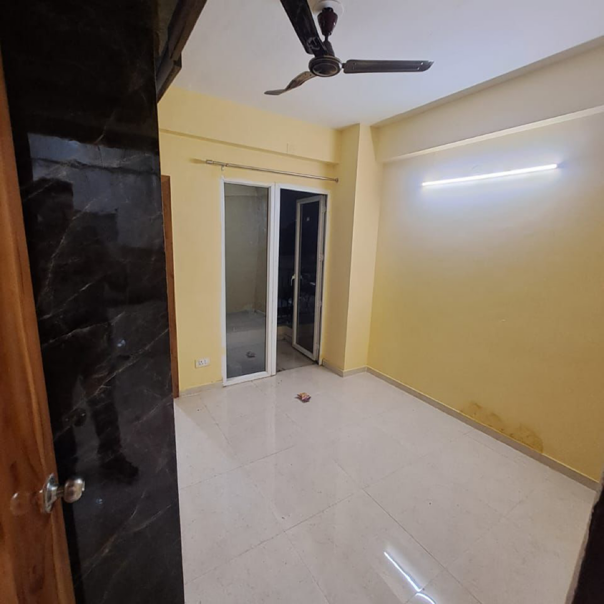 Rental 2 Bedroom 644 Sq.Ft. Apartment in Signature Global The Millennia ...