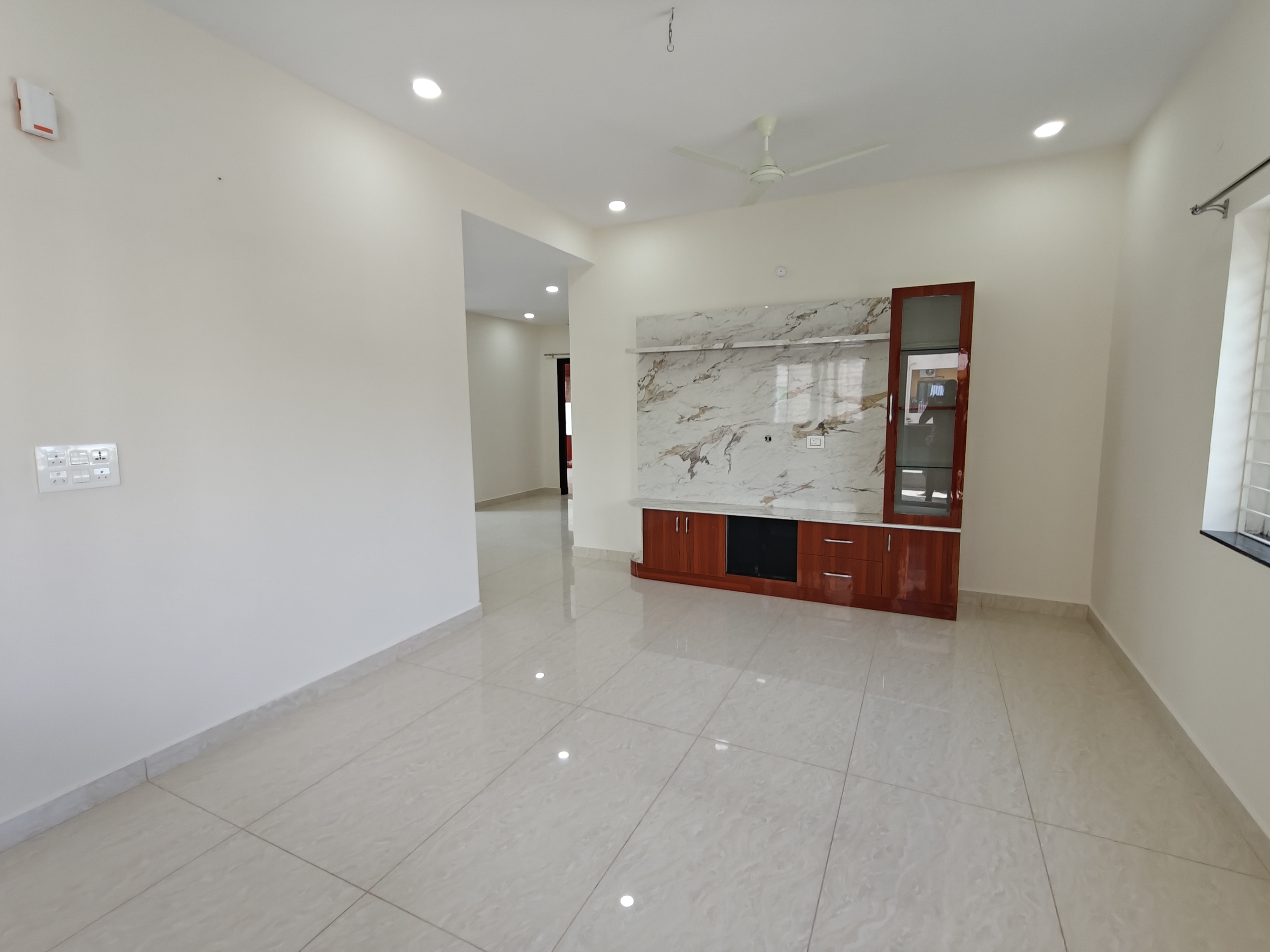 Rental 3 Bedroom 1800 Sq.Ft. Apartment in Asif Nagar Hyderabad - 9415043