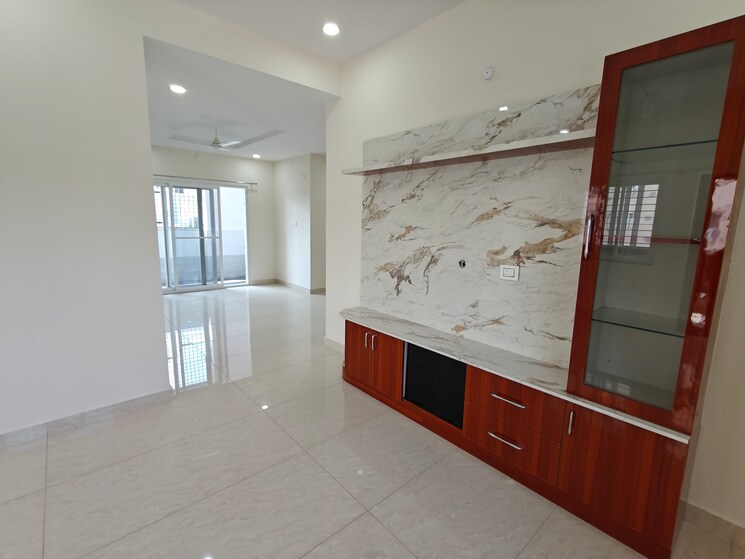 Rental 3 Bedroom 1800 Sq.Ft. Apartment in Asif Nagar Hyderabad - 9415043