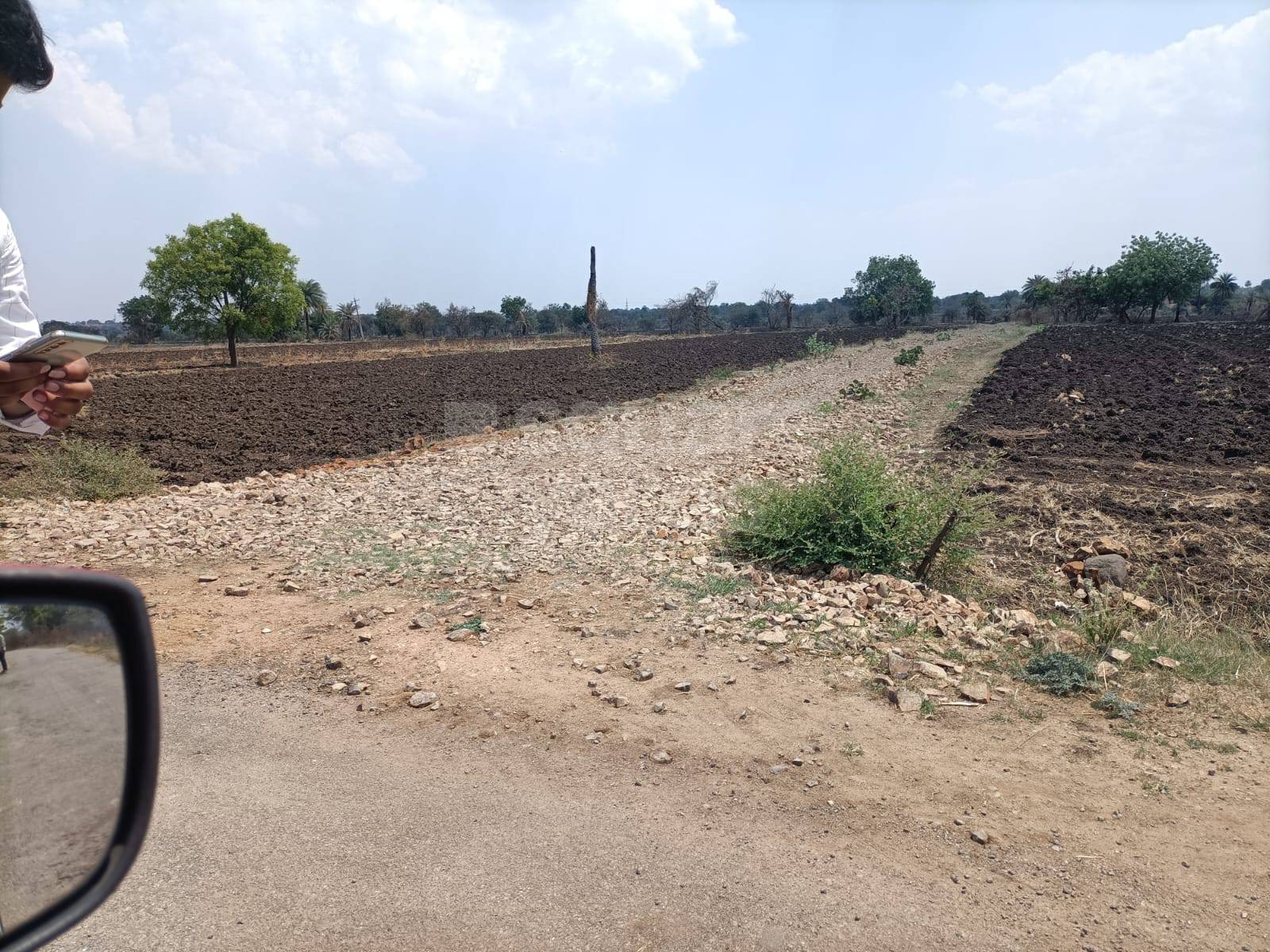 Resale 1 Acre Plot in Sangareddy Hyderabad - 9423936