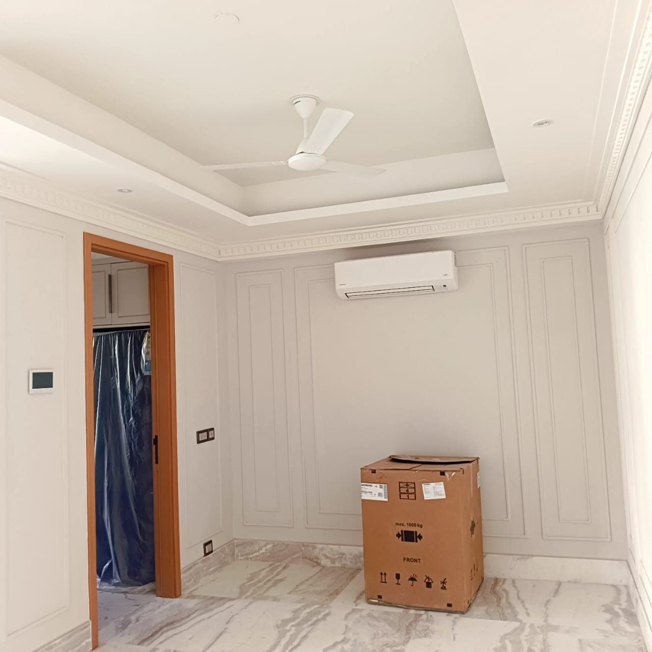 Rental 4 Bedroom 1500 Sq.Ft. Builder Floor in Sector 54 Gurgaon - 9430071