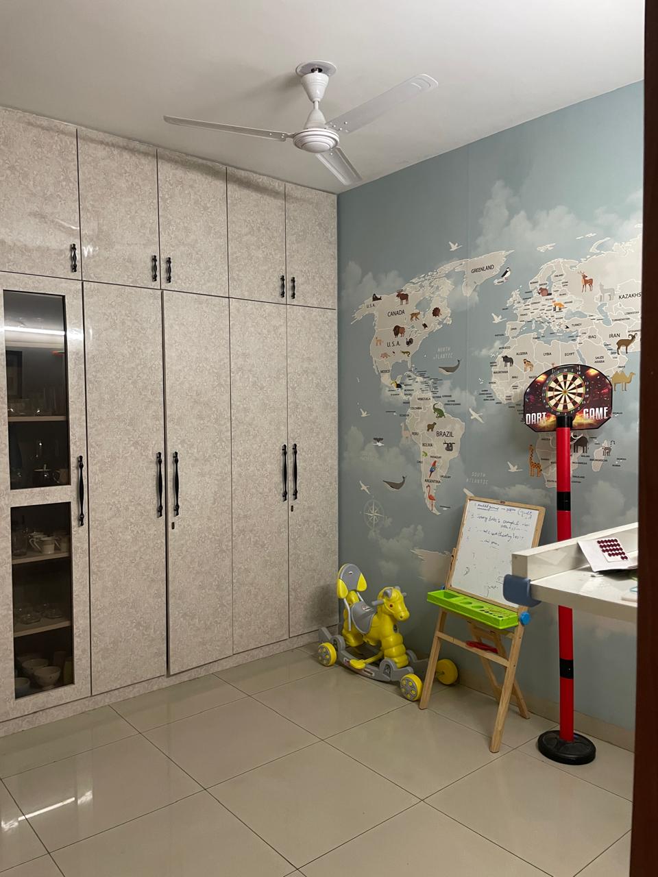 Resale 3 Bedroom 1900 Sq.Ft. Apartment in Emaar Palm Gardens, Sector 83 ...