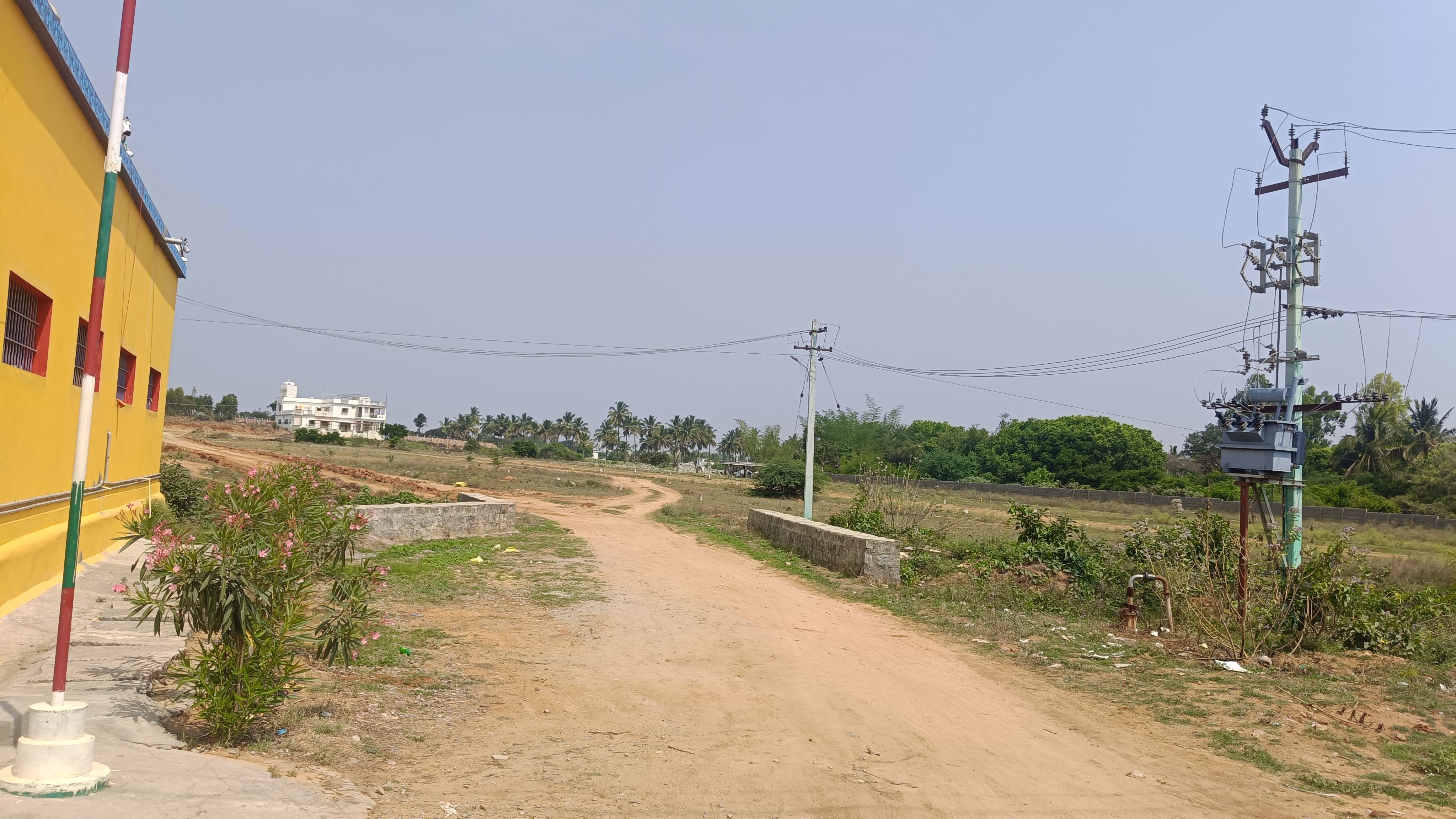 Resale 2 Bedroom 1000 Sq.Ft. Villa in Moranapalli Hosur - 9493889