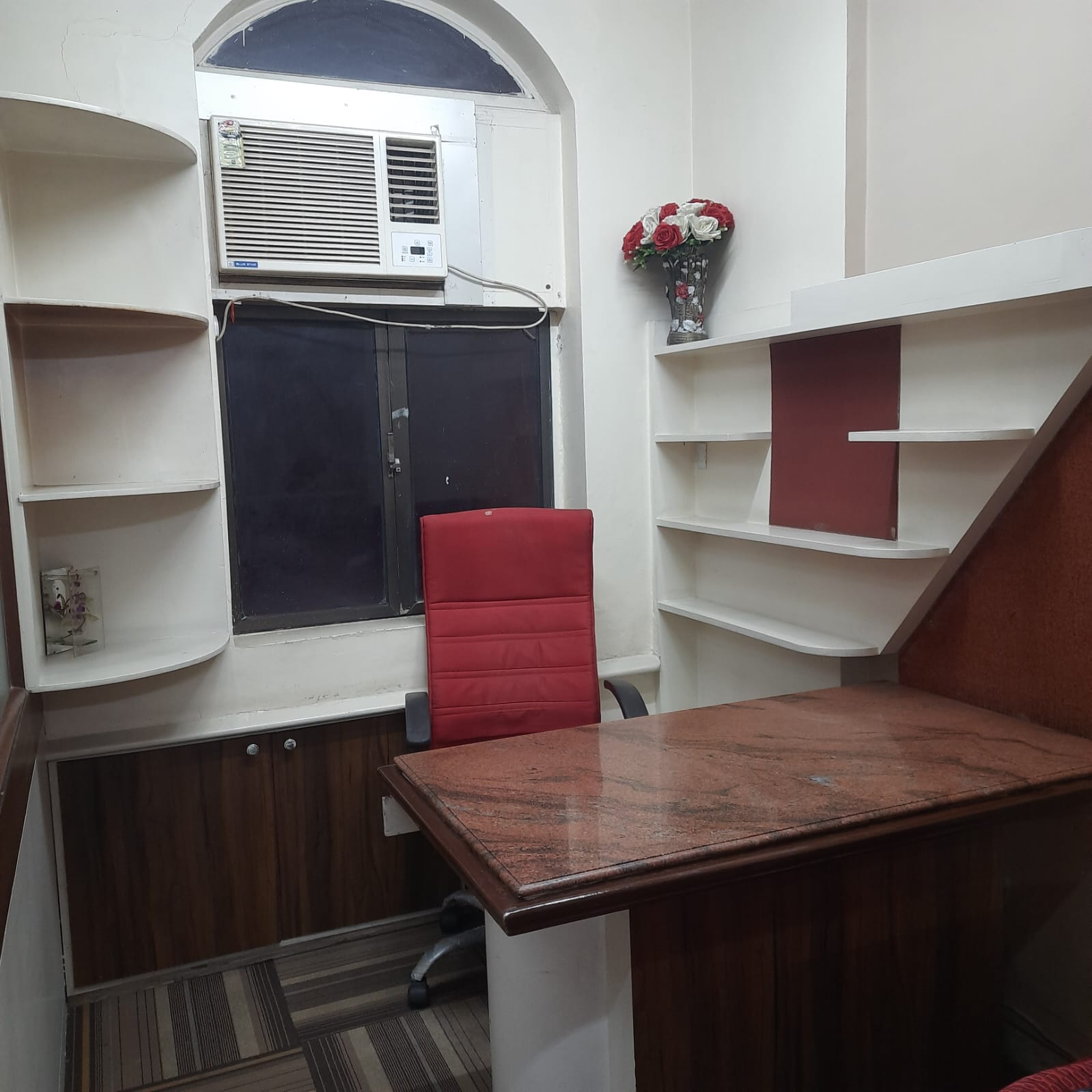 Rental Commercial Office Space 487 Sq.Ft. in Chembur Mumbai - 9530562