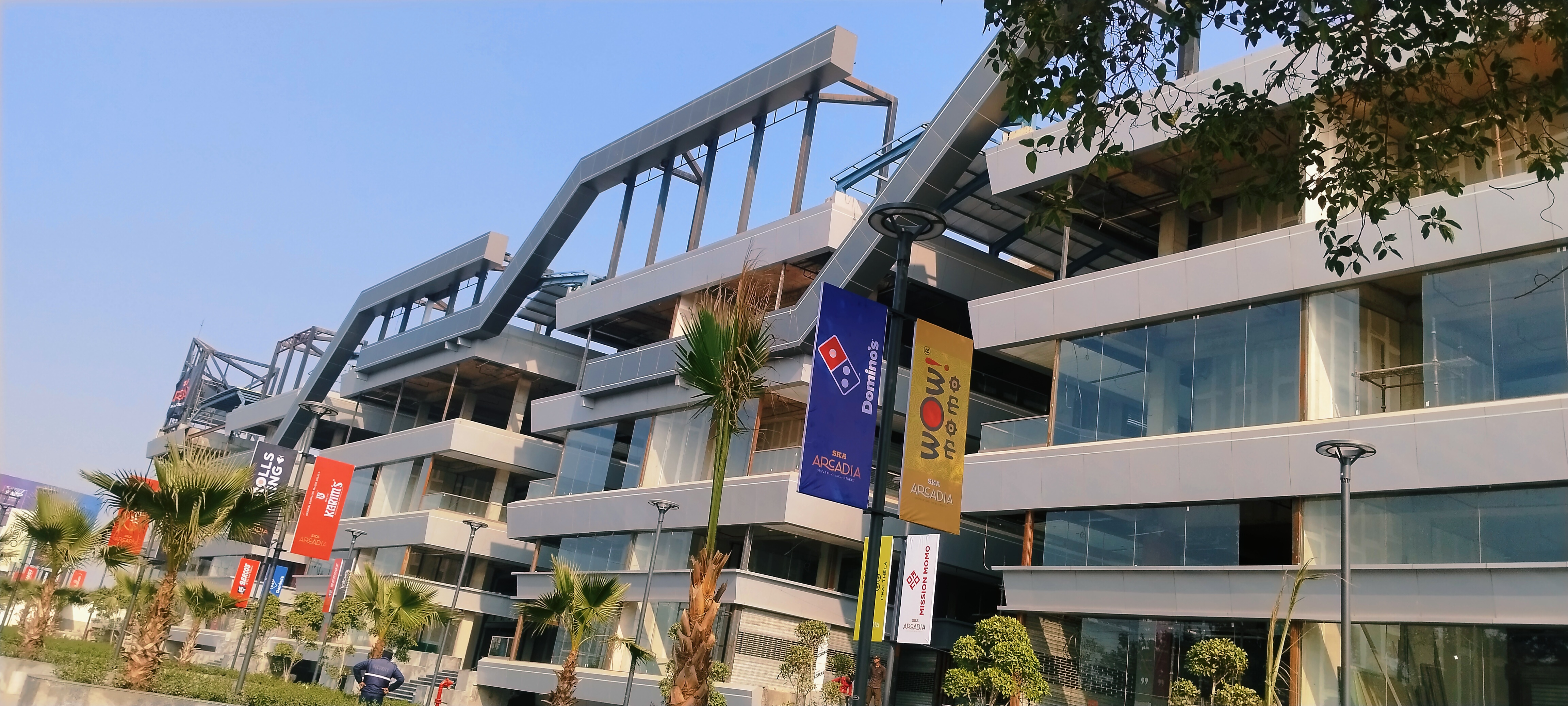Resale Commercial Shop 356 Sq.Ft. in SKA Arcadia, Wave City Ghaziabad ...
