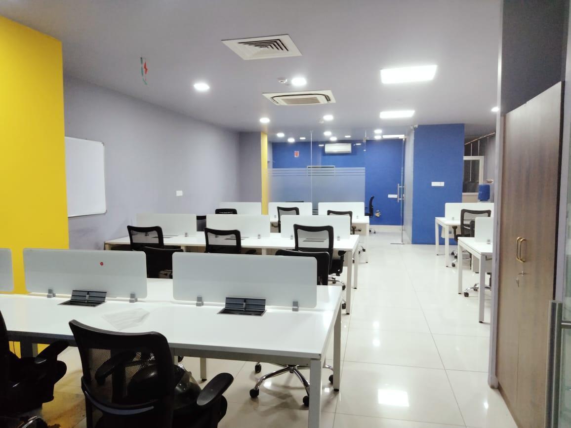 Rental Commercial Office Space 4909 Sq.Ft. in Wakad Pune - 9571573
