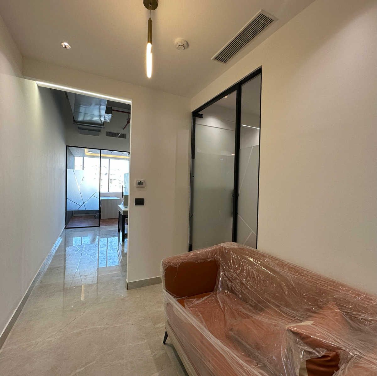 Rental Commercial Office Space 900 Sq.Ft. in Spaze ITech Park, Sispal ...
