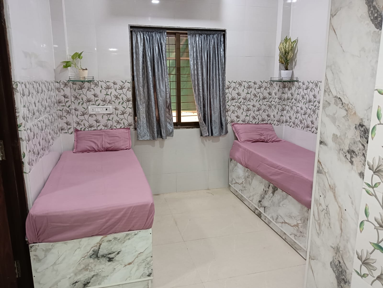 PG in Nariman Point, Mumbai: Boys & Girls Paying Guest in Nariman Point ...