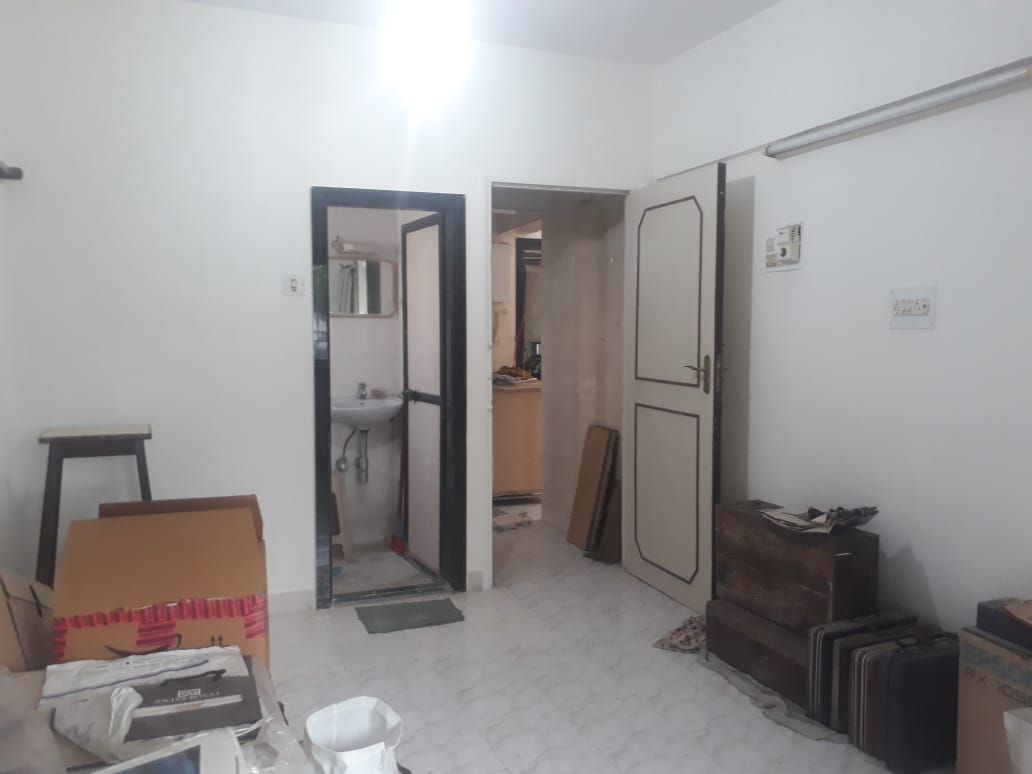 Resale 2 Bedroom 800 Sq.Ft. Apartment in Anik Court Apartment, Dadar ...