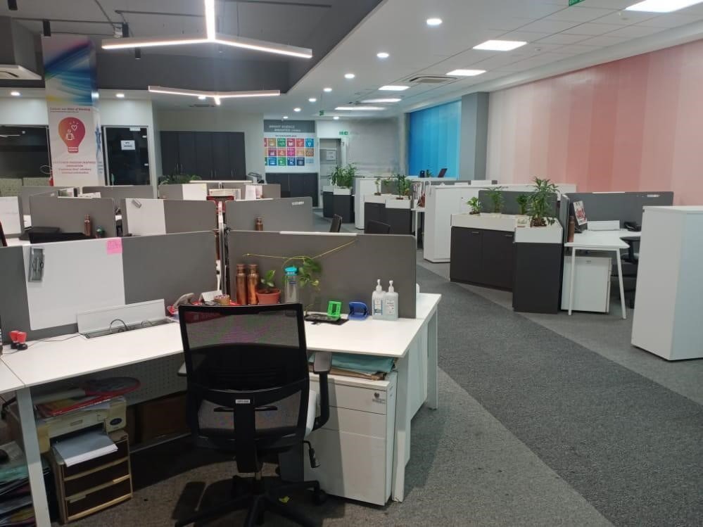 Rental Commercial Office Space 9300 Sq.Ft. in Aundh Pune - 9668104
