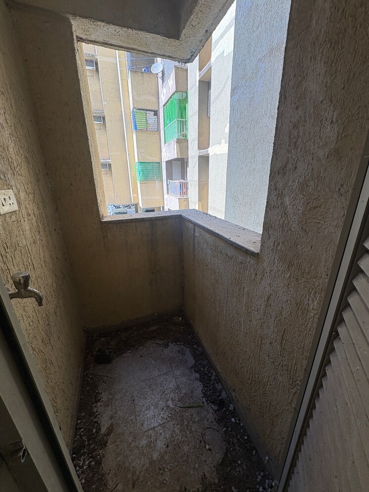 Resale 1 Bedroom 639 Sq.Ft. Apartment in Lodha Casa Rio Gold, Nilje ...