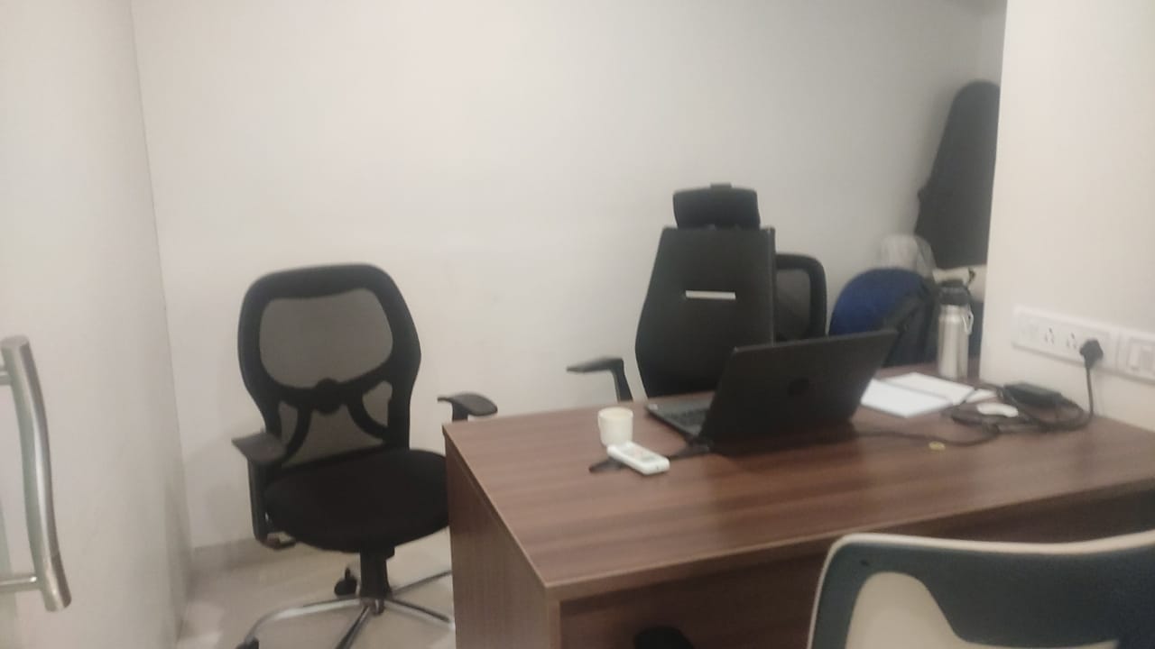 Rental Commercial Office Space 1000 Sq.Ft. in Dalamal Tower, Nariman ...