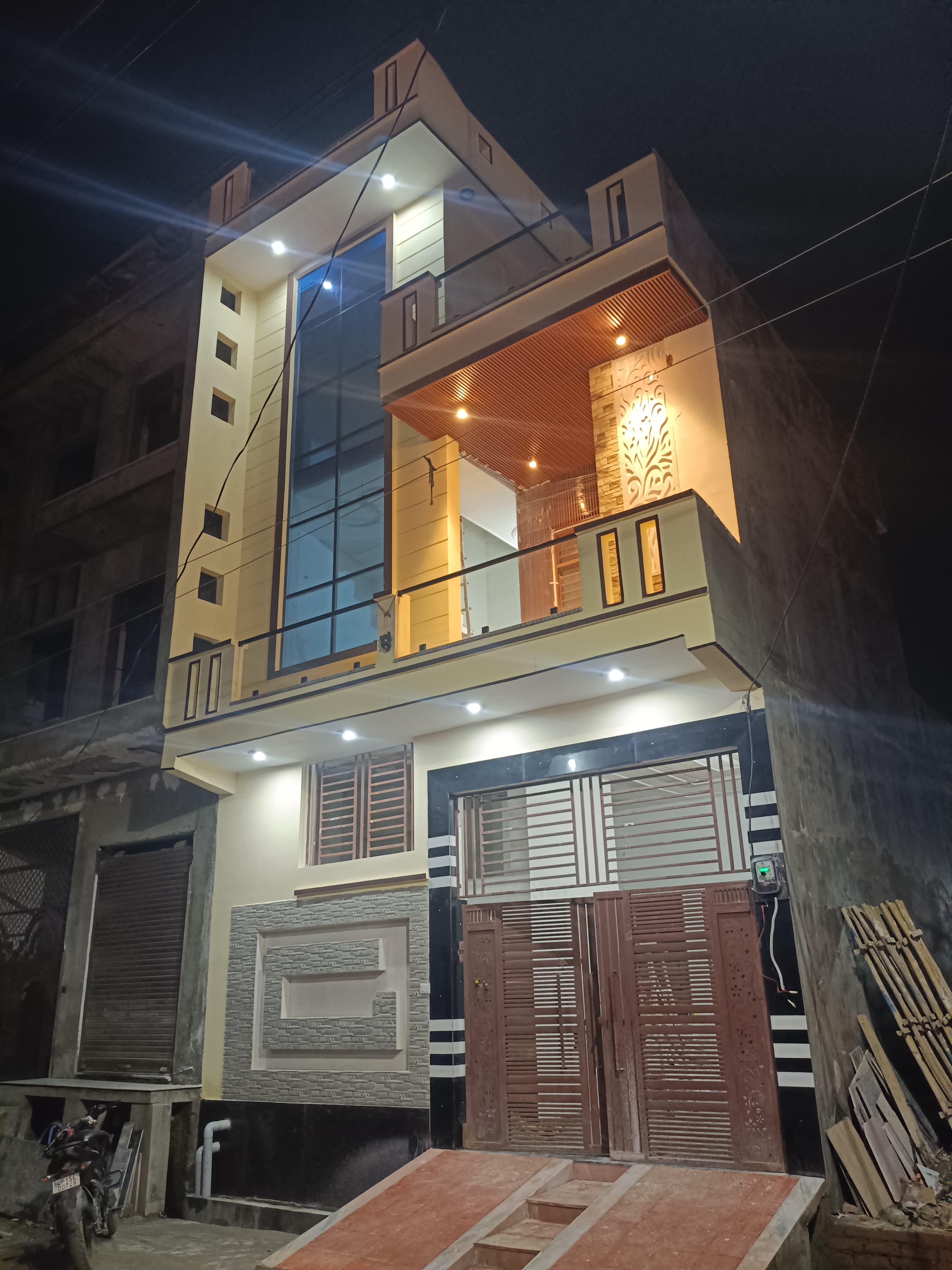 Resale 3 Bedroom 157 Sq.Yd. Independent House in Godwin City Meerut ...