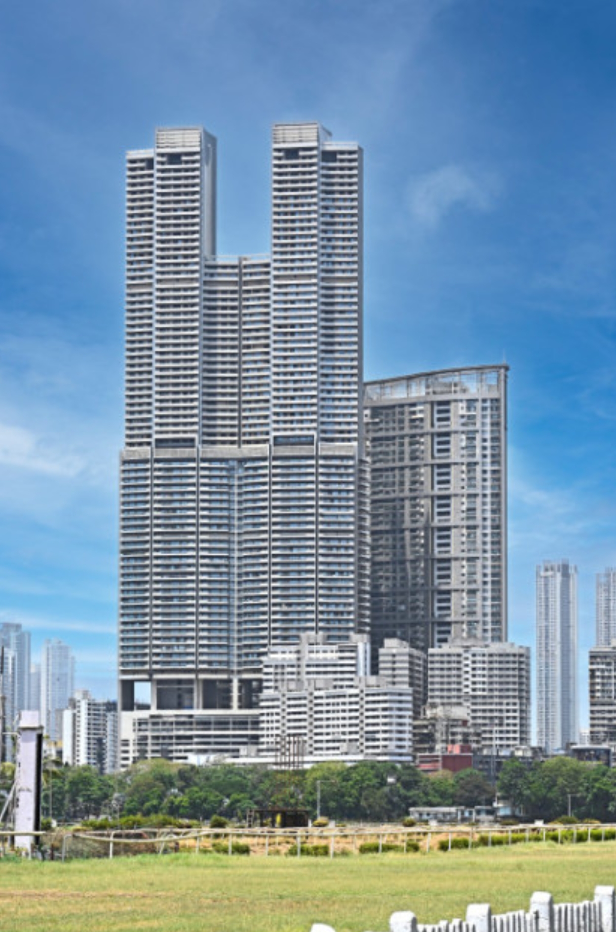 Rental 3 Bedroom 2100 Sq.Ft. Apartment in Lokhandwala Minerva Mahalaxmi ...