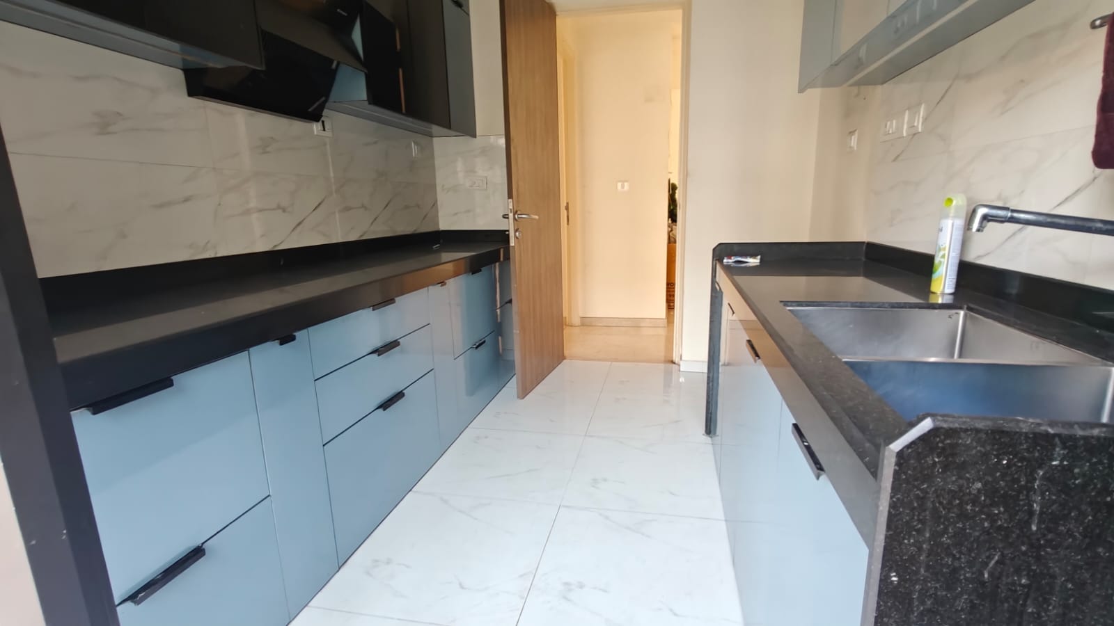 Rental 2 Bedroom 820 Sq.Ft. Apartment in Lodha Sterling, Kolshet Road ...