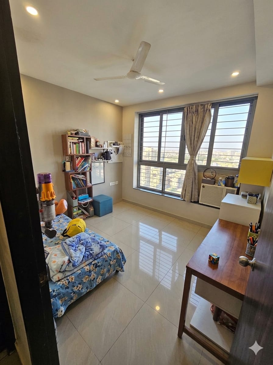 Rental 3 Bedroom 1752 Sq.Ft. Apartment in Amanora Adreno Towers ...