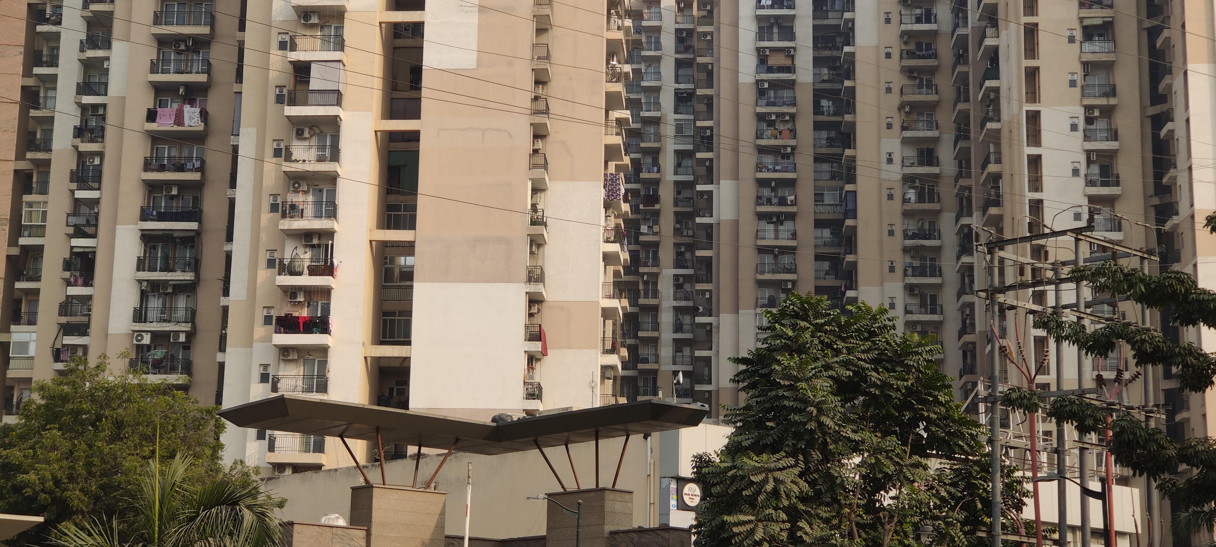 Resale 2 Bedroom 893 Sq.Ft. Apartment in Sam Palm Olympia, Sector 16c ...