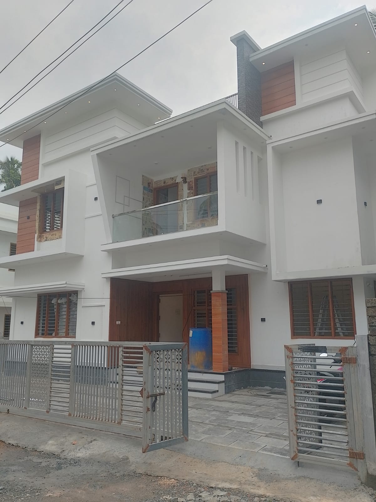 Resale 4 Bedroom 2004 Sq.Ft. Independent House in Mannuthy Thrissur ...