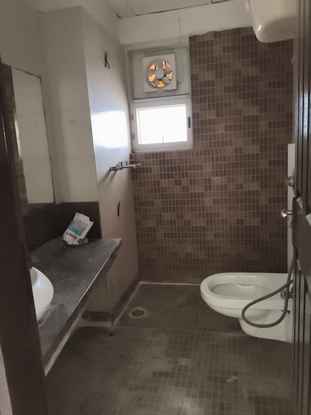 Rental 2 Bedroom 1010 Sq.Ft. Apartment in Antriksh Golf View, Sector 78 ...