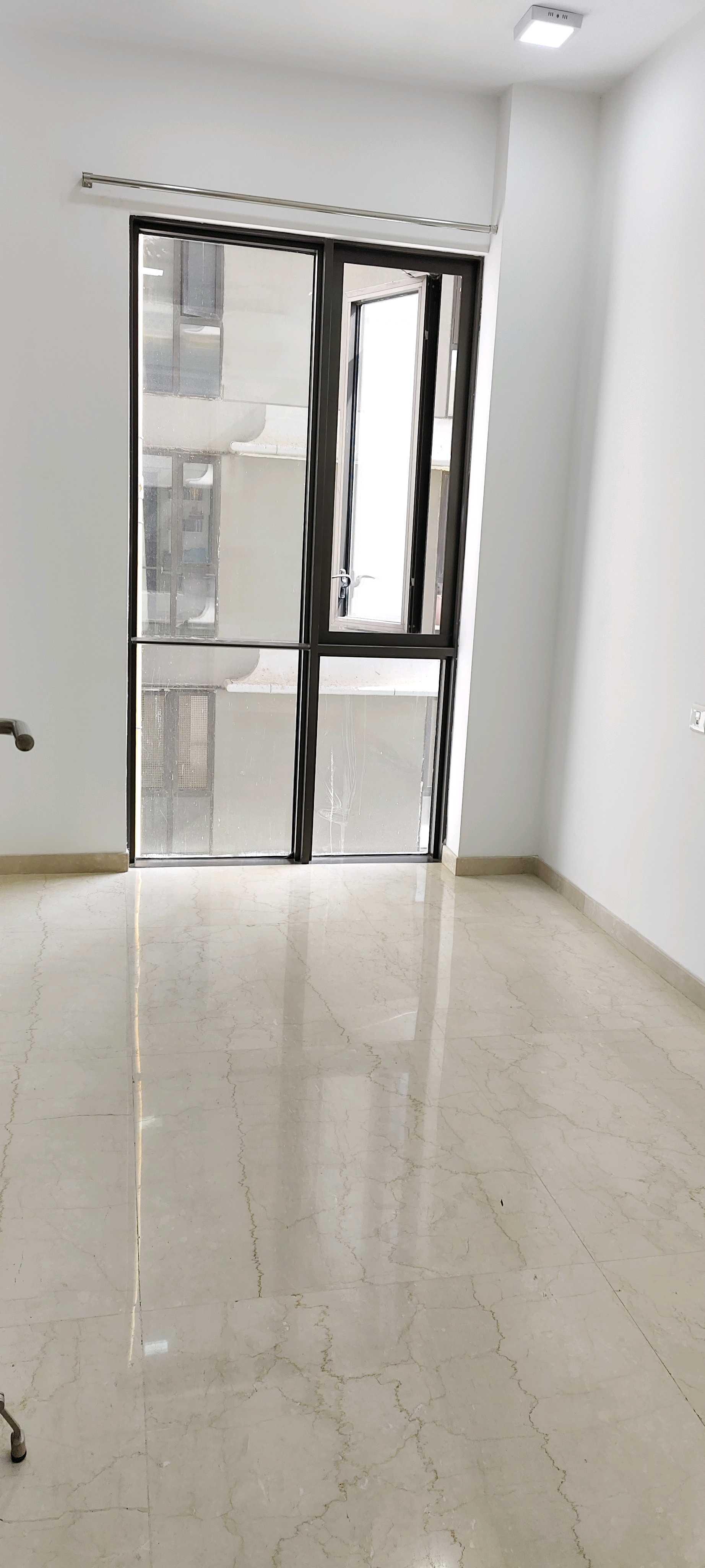 Rental 3 Bedroom 975 Sq.Ft. Apartment in Lodha The Park, Worli Mumbai ...
