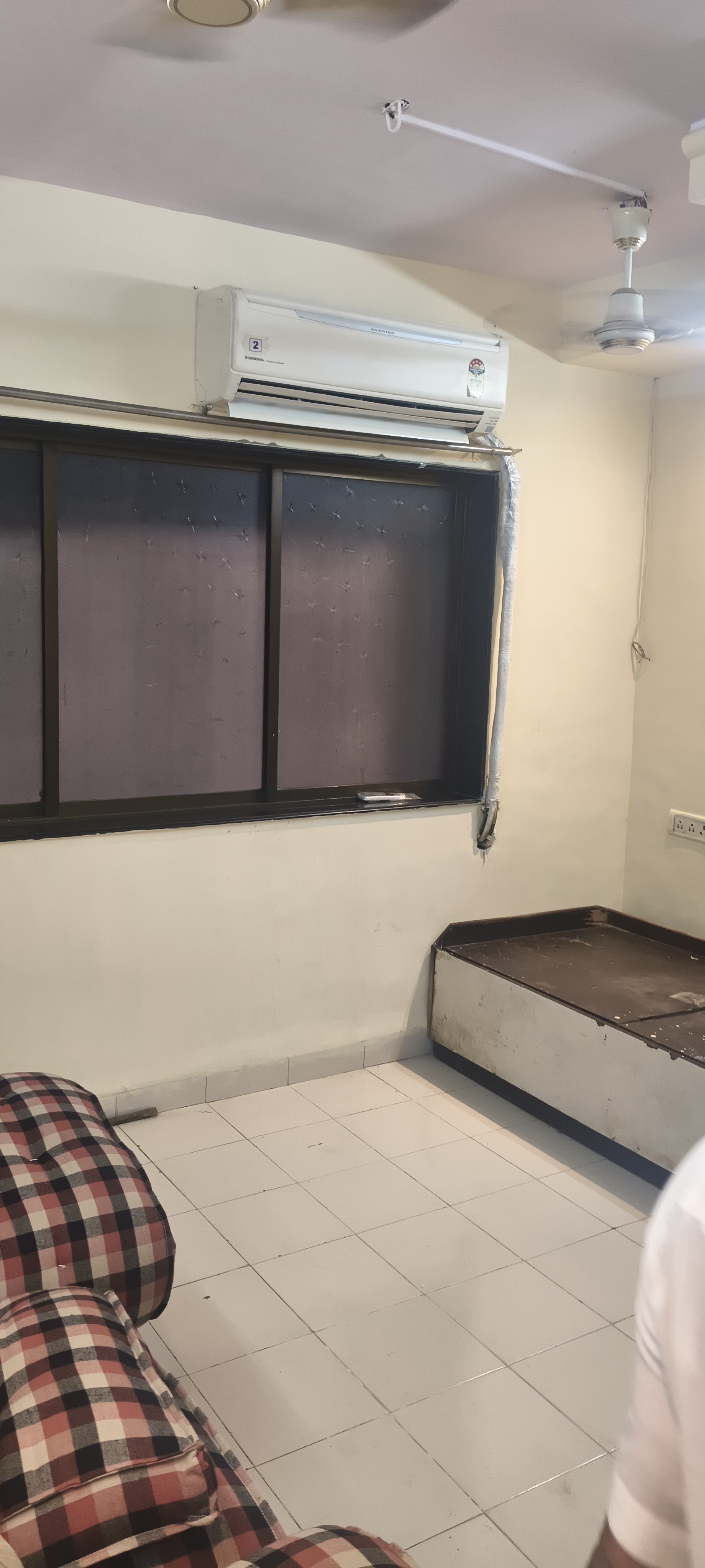 Rental 1 RK 300 Sq.Ft. Apartment in Bhavani Mata CHS, Lower Parel ...