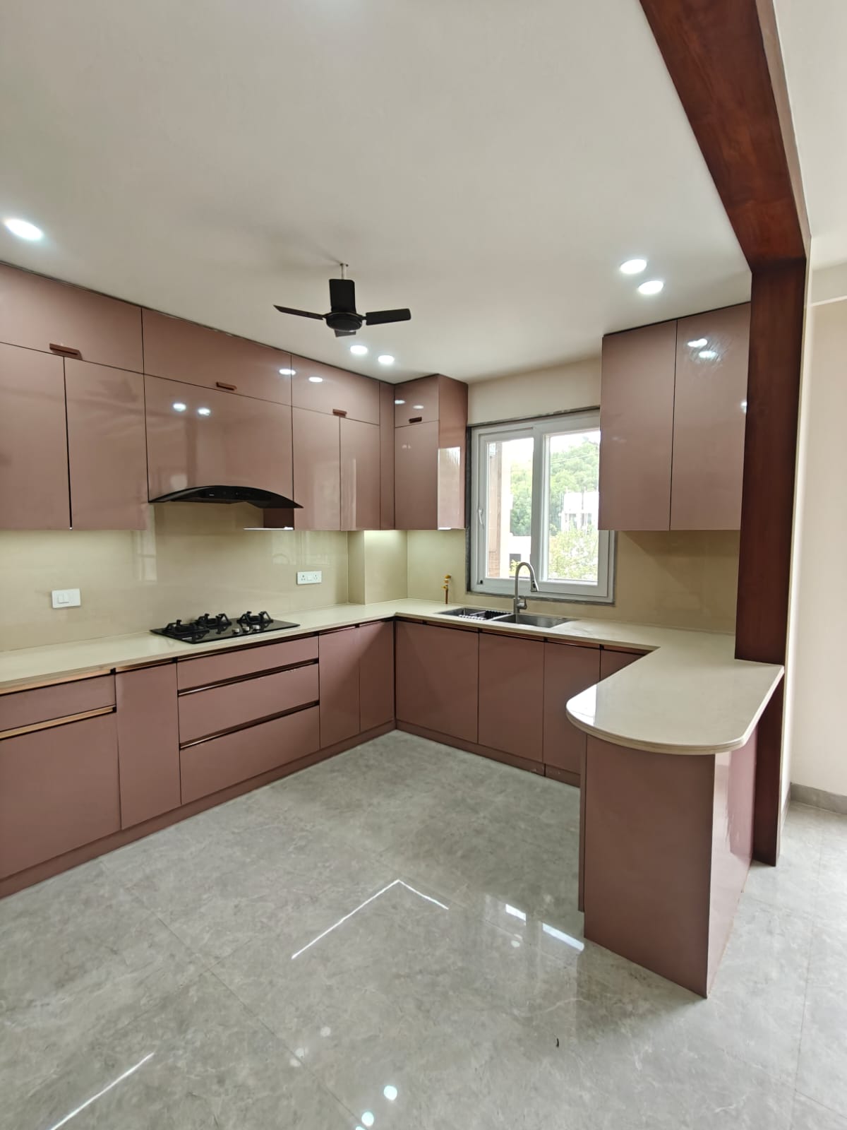 Rental 3 Bedroom 3150 Sq.Ft. Builder Floor in Sector 23 Gurgaon - 10462108
