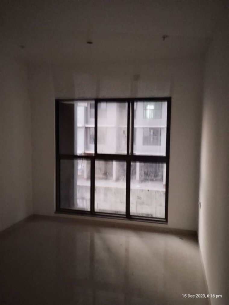 Resale 1 Bedroom 425 Sq.Ft. Apartment in UK Iridium, Kandivali East ...