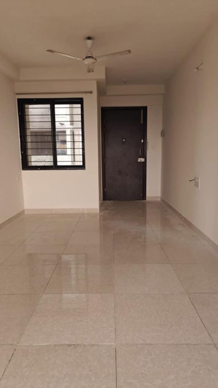 Resale 2 Bedroom 1041 Sq.Ft. Apartment in Magarpatta Nanded City Sargam ...