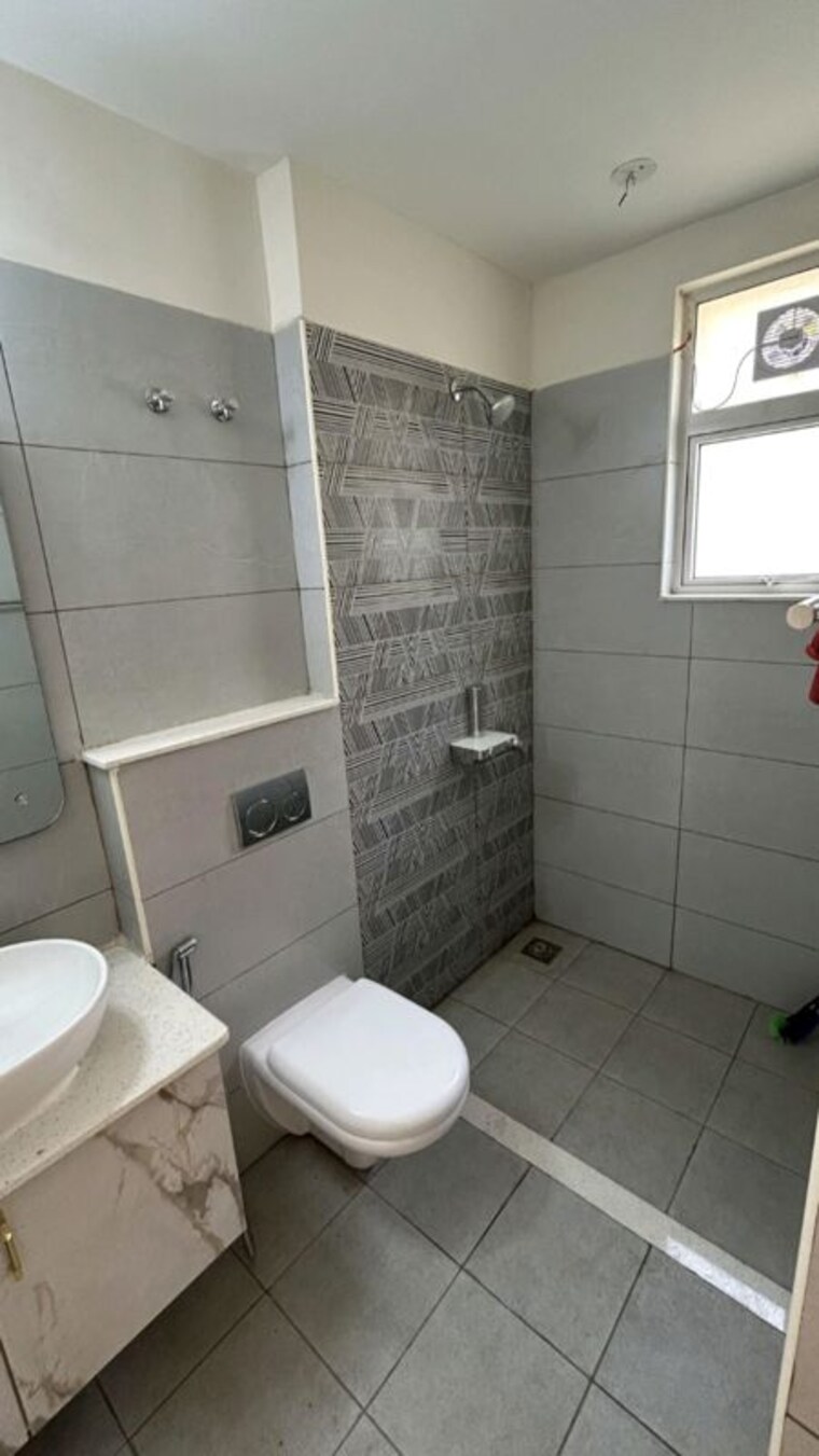 Rental 2.5 Bedroom 1789 Sq.Ft. Apartment in Godrej Nature Plus, Sohna ...