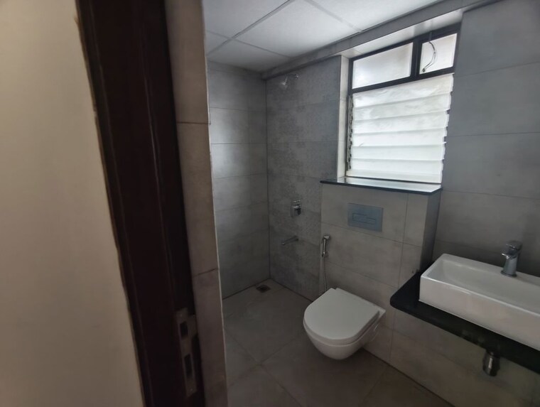 Rental 2 Bedroom 740 Sq.Ft. Apartment in Mahindra Alcove, Chandivali ...