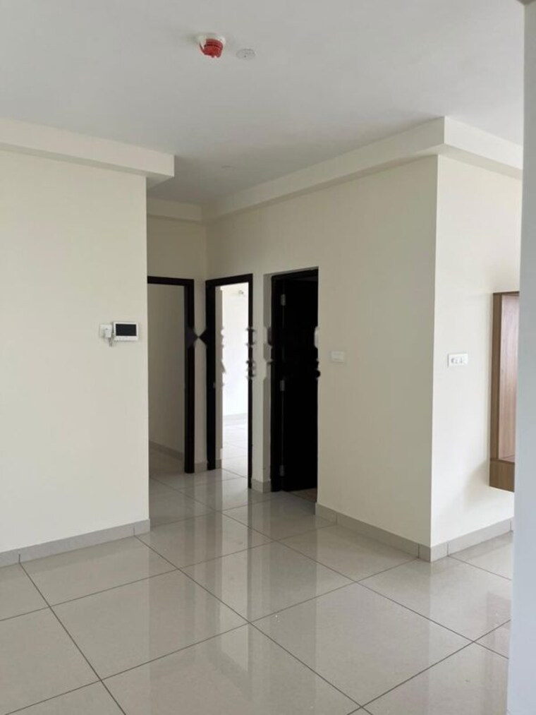 Rental 3.5 Bedroom 2450 Sq.Ft. Apartment in Prestige Lakeside Habitat ...