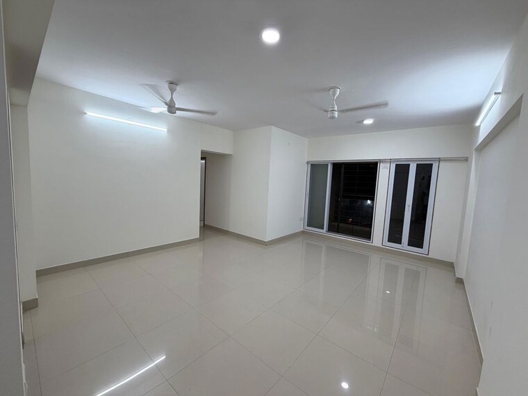 Rental 2.5 Bedroom 850 Sq.Ft. Apartment in Kanakia Spaces Niharika ...