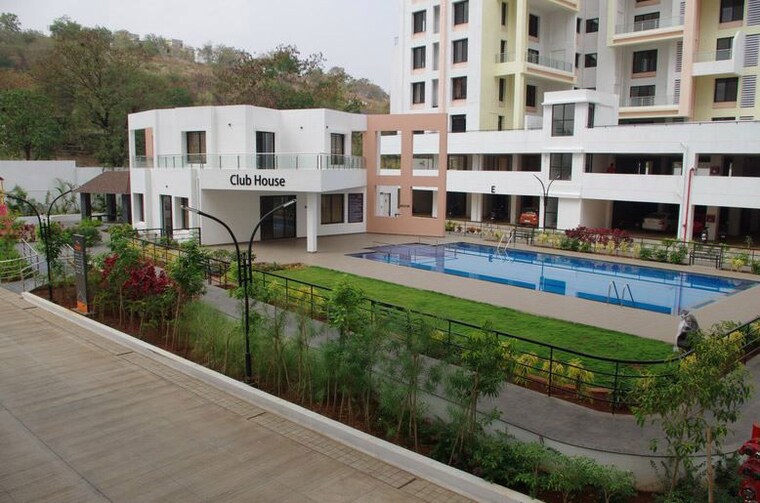 Rental 2 Bedroom 1000 Sq.Ft. Apartment in Mont Vert Belair, Bhugaon ...