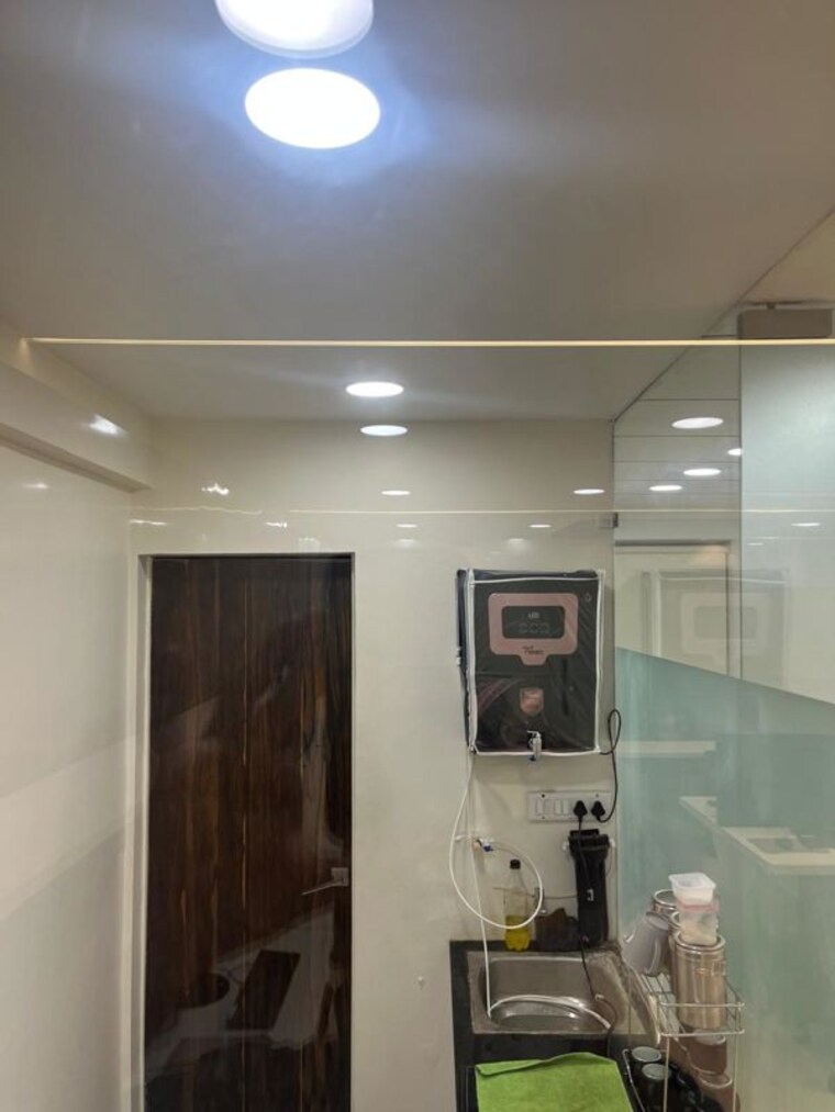 Rental Commercial Office Space 1413 Sq.Ft. in Iscon Emporio, Jodhpur ...