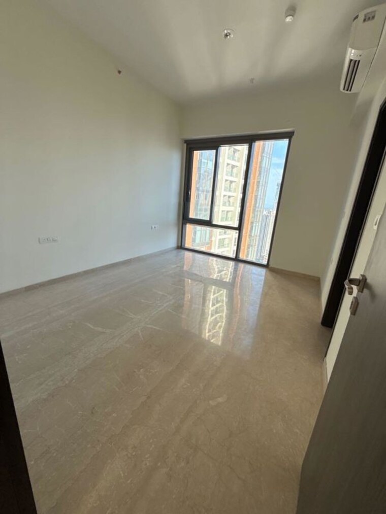 Rental 4 Bedroom 1850 Sq.Ft. Apartment in Piramal Mahalaxmi, Mahalaxmi ...